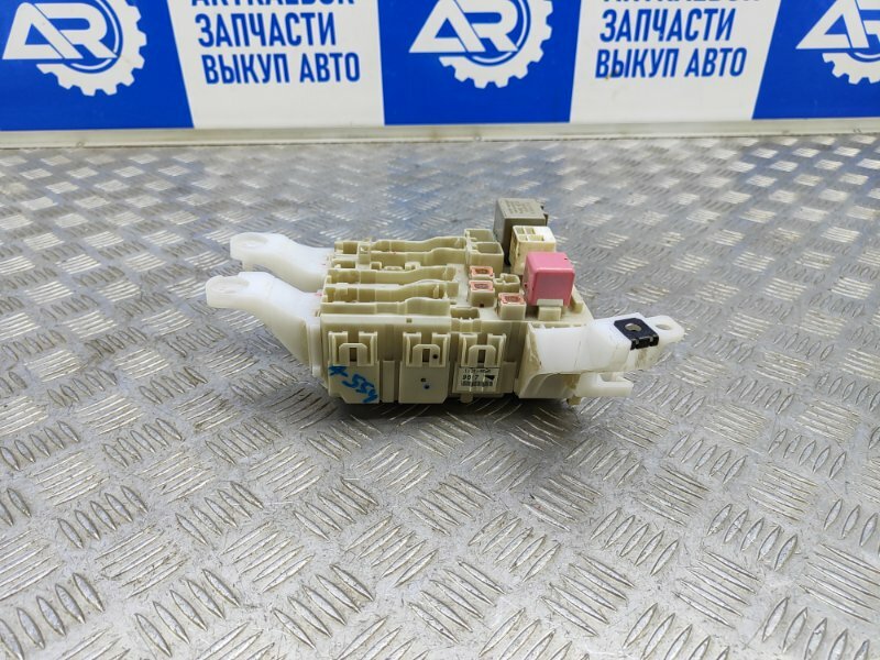 Б/У Блок предохранителей Toyota Auris E150 / Тойота Аурис E150 1.6 1ZRFE 124 Л.С 2008