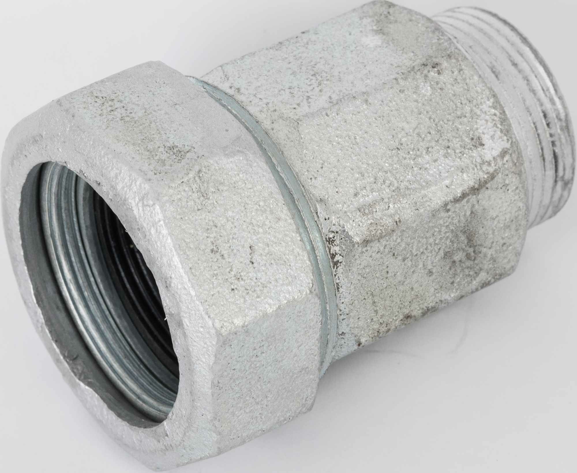 Муфта соединительная наружная резьба 1 1/4" мм