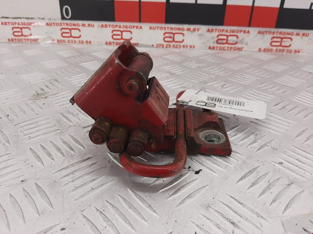 Петля двери задней правой Volkswagen Golf 4 1J4833412C арт. 734902