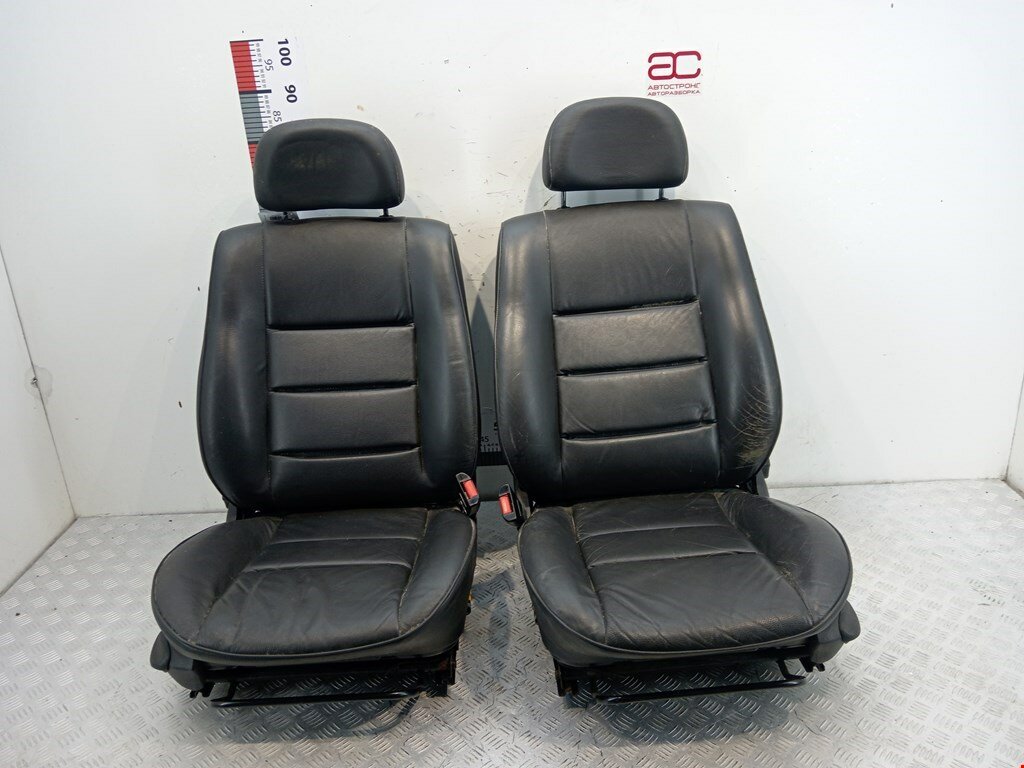Салон (комплект сидений) Opel Omega B арт. 2042820