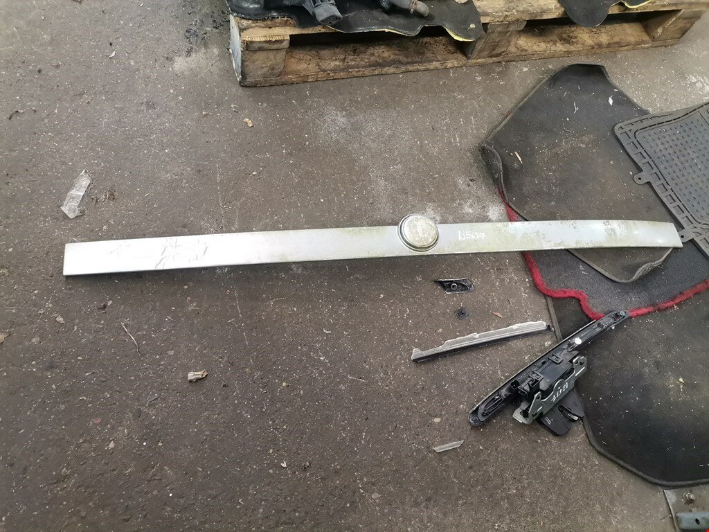 Крышка багажника (дверь багажника) Saab 9-3 (2) 93186000 арт. 2082155