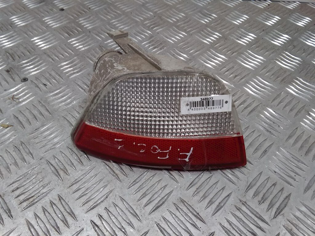 Фонарь габаритный правый Ford Focus 1 1419081 арт. 348977