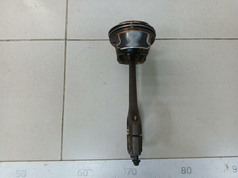 Поршень с шатуном BMW 3-series E90/E91 2005-2011 кат.номер: 11257562453 11247589539