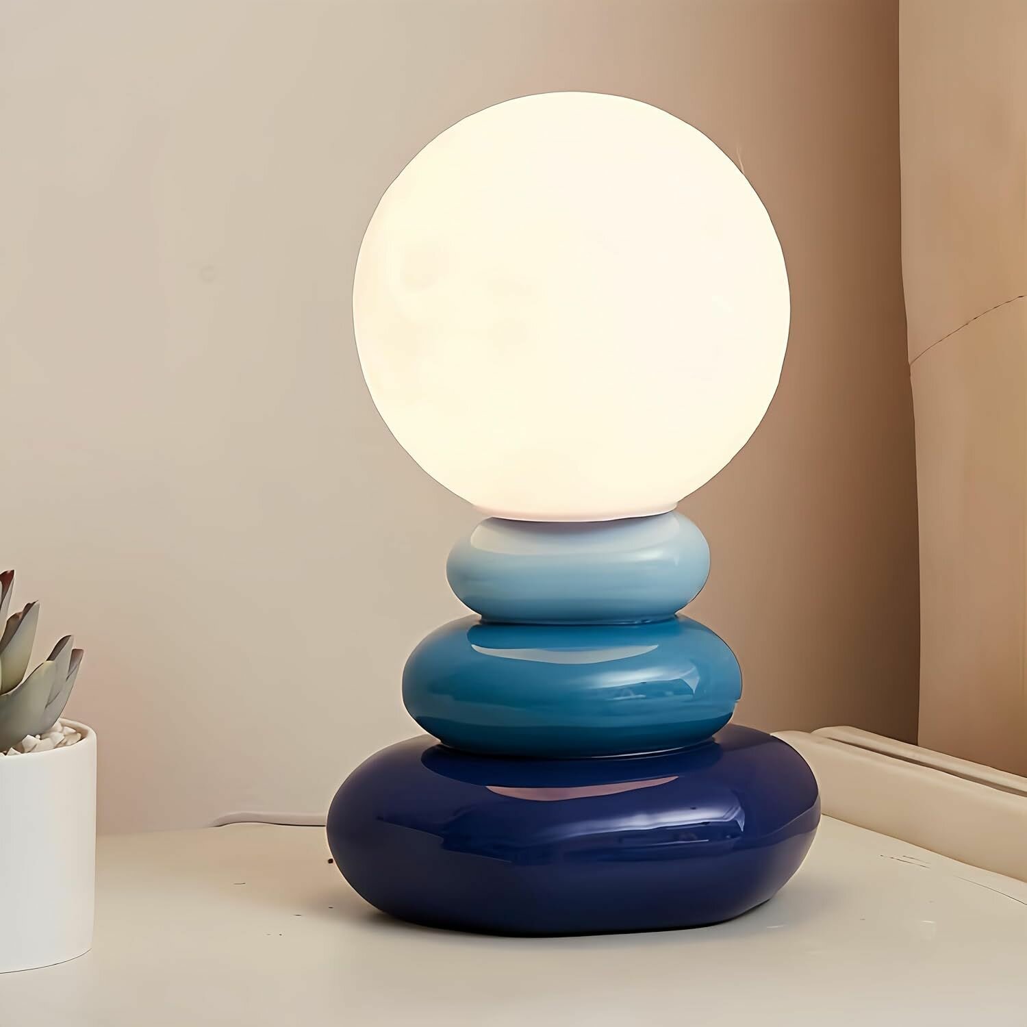 Штабелированная каменная керамическая настольная лампа