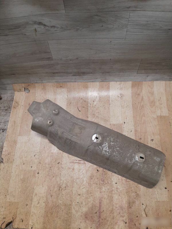 Термозащита кожух Hyundai Solaris хэтчбек G4FA Б/У с пробегом