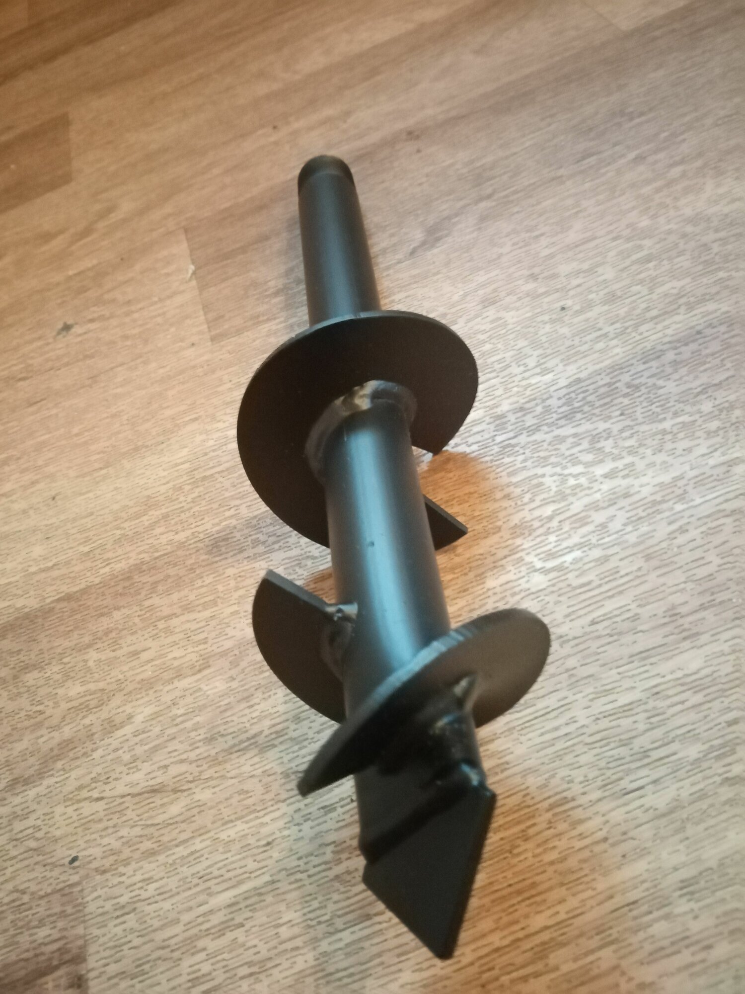 Шнек для ручного бура диаметр 80мм, длина 30см, металлический, чёрный