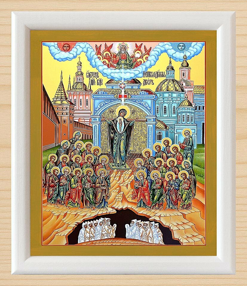 Икона Божией Матери "Непроходимая Дверь", в белой деревянной рамке 20*23,5 см