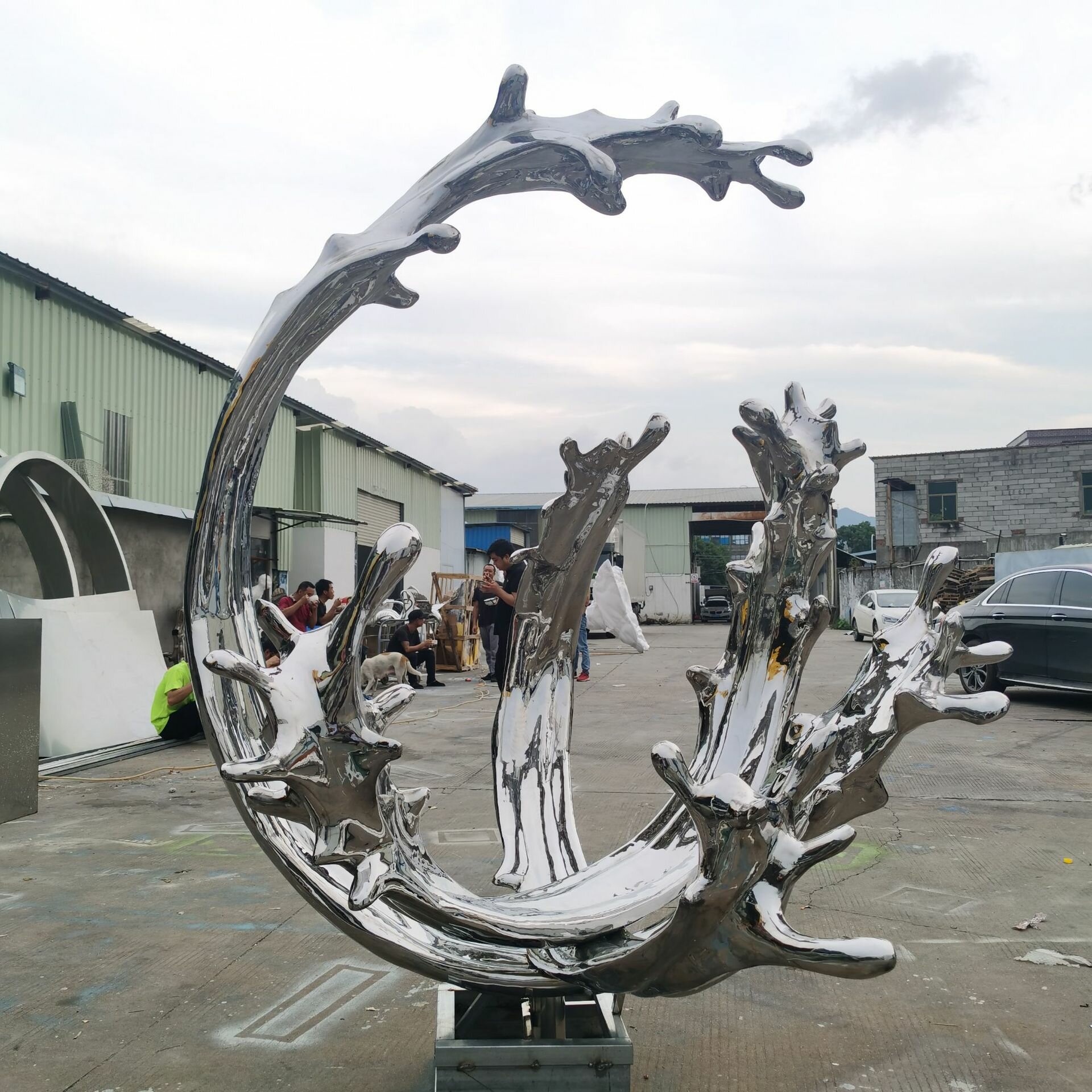 Металлическое гальваническое титановое золотое украшение для бассейна, маленькая скульптура феникса из нержавеющей стали, прямые поставки от производителя, ландшафтная скульптура