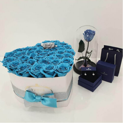 Монобукет "Сердце", розы, оформление в виде сердца, голубые, 41 цветок, 25 см