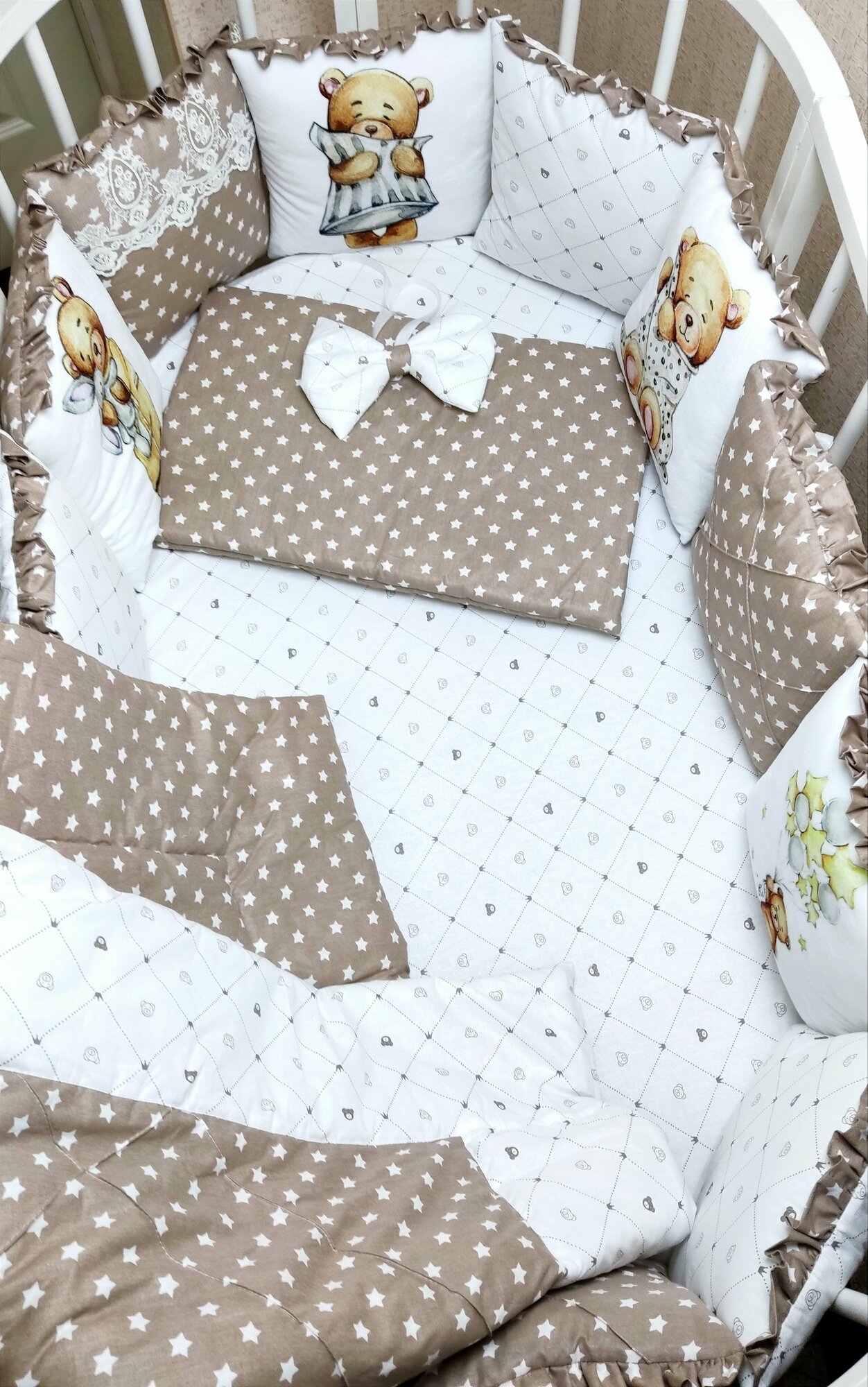 Комплект в кроватку с бортиками