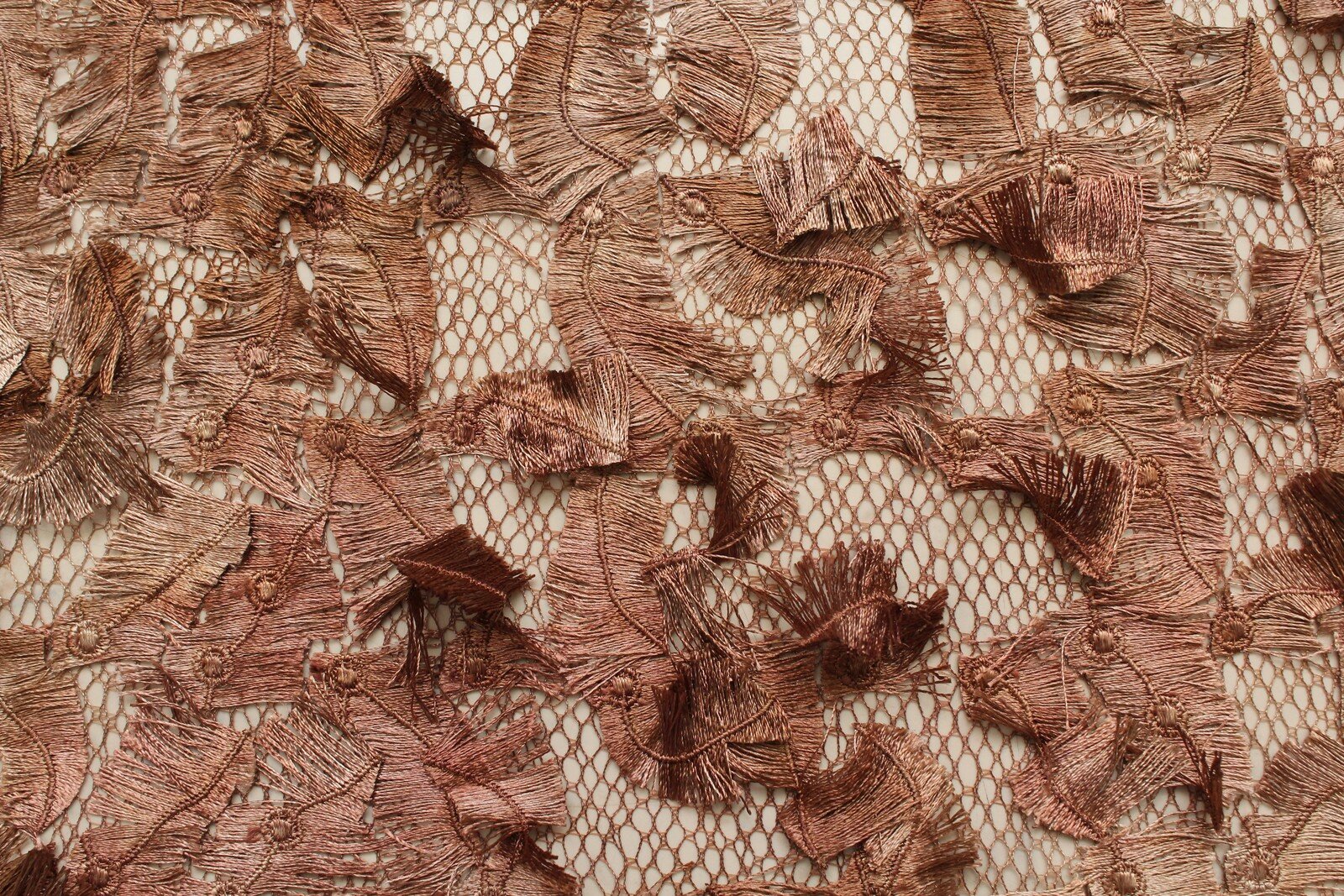 Ткань Макраме карамельно-бежевое с аппликацией, ш130см, 0,5 м