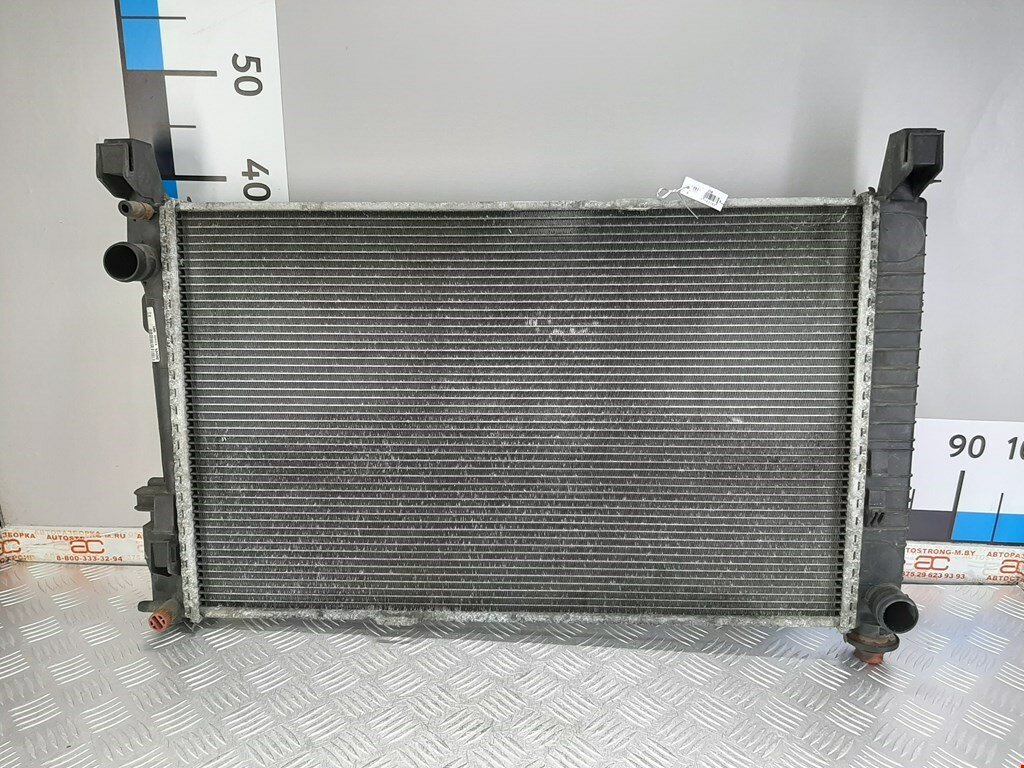 Радиатор основной Mercedes A-Class (W169) A1695002904 арт. 815216