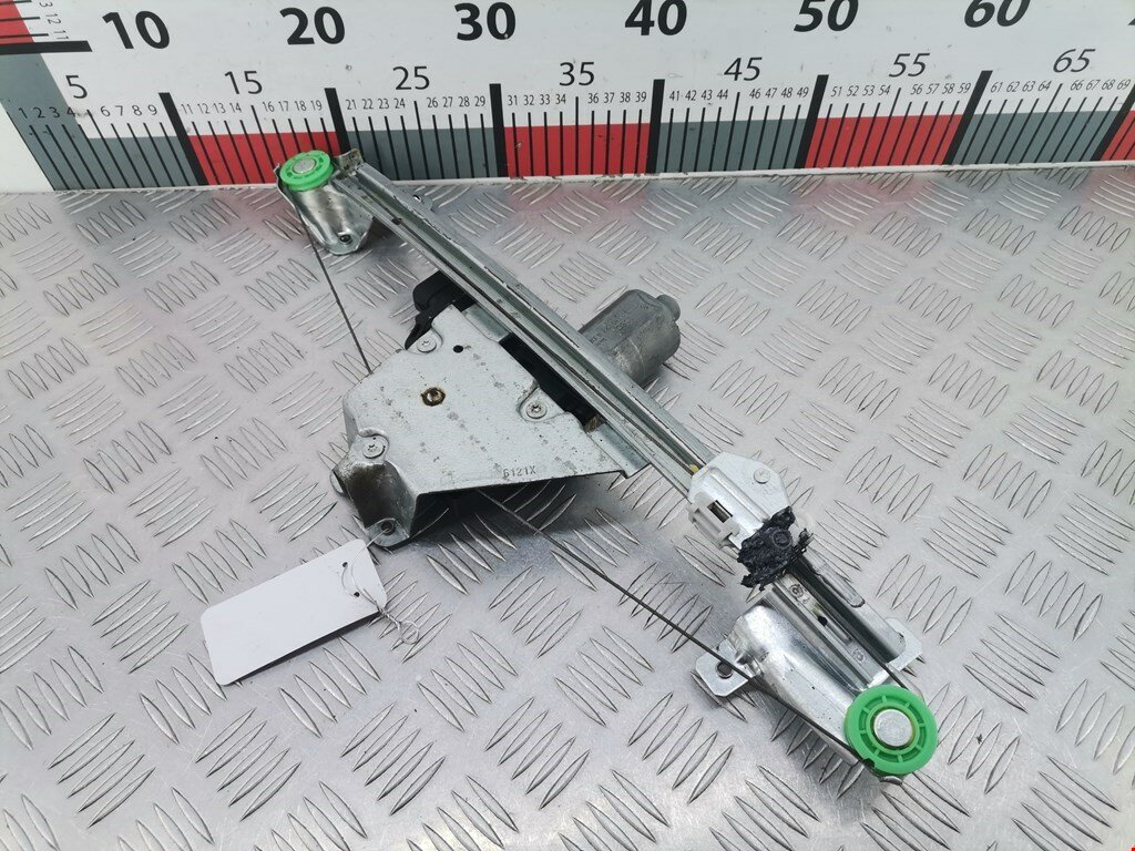 Стеклоподъемник электрический двери задней правой Opel Omega B 90520250 арт. 1931214