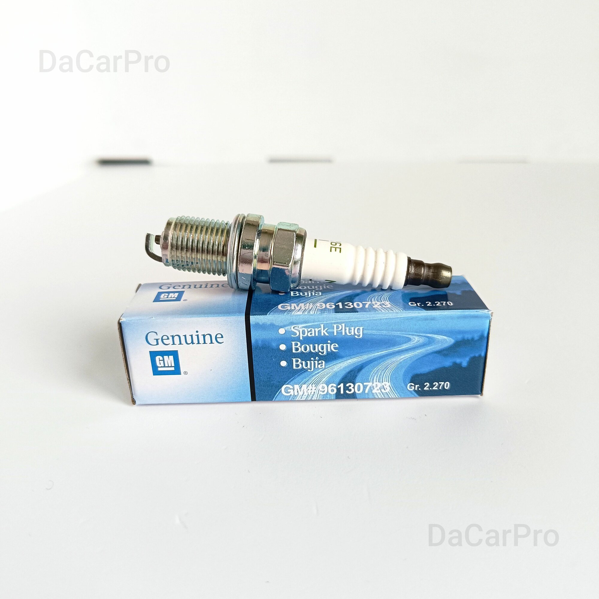 Свеча зажигания 1 шт. GM 96130723 Шевроле Круз, Лачетти, Ланос, Авео / Дэу Нексия, Нубира, Реззо / Тойота / Сузуки / Ниссан / Мазда и др. / General Motors