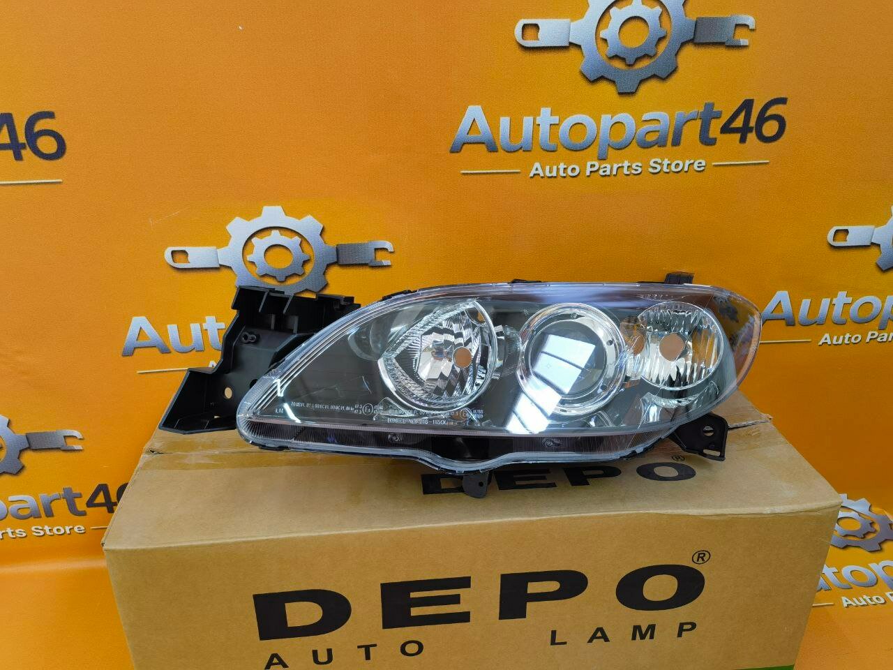 Фара передняя левая на автомобиль Мазда 3 седан 4d Mazda bk 2003