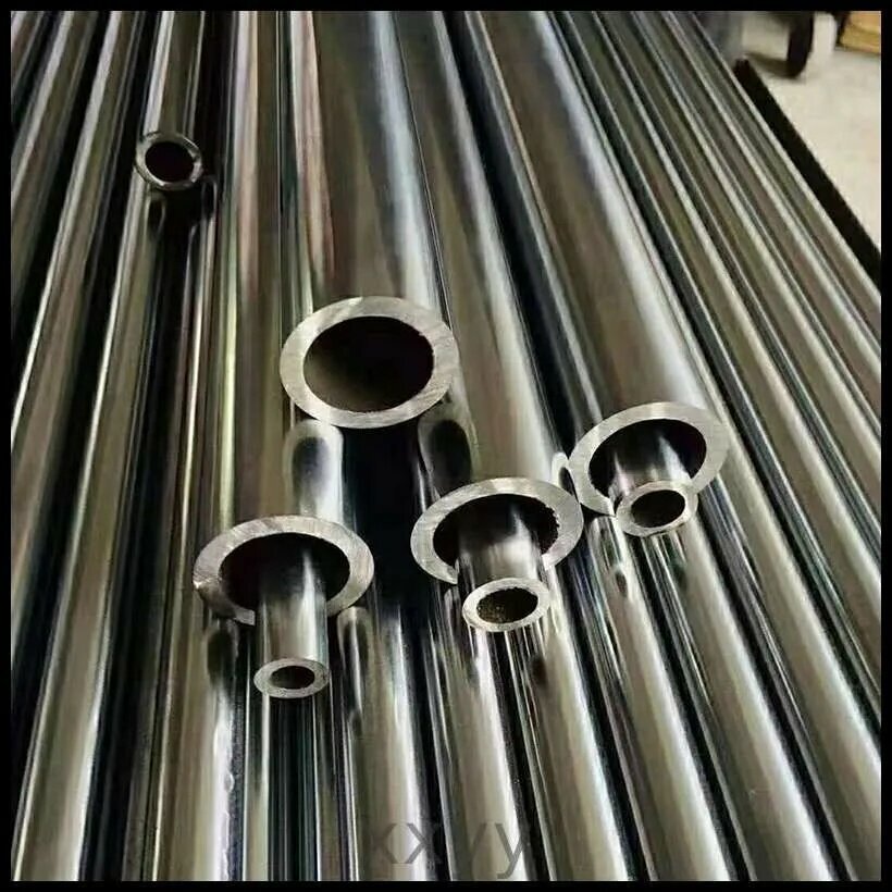 Бесшовная стальная труба малого диаметра 12 мм Внутренний диаметр 7 мм, длина 300 ммПопулярен осенью