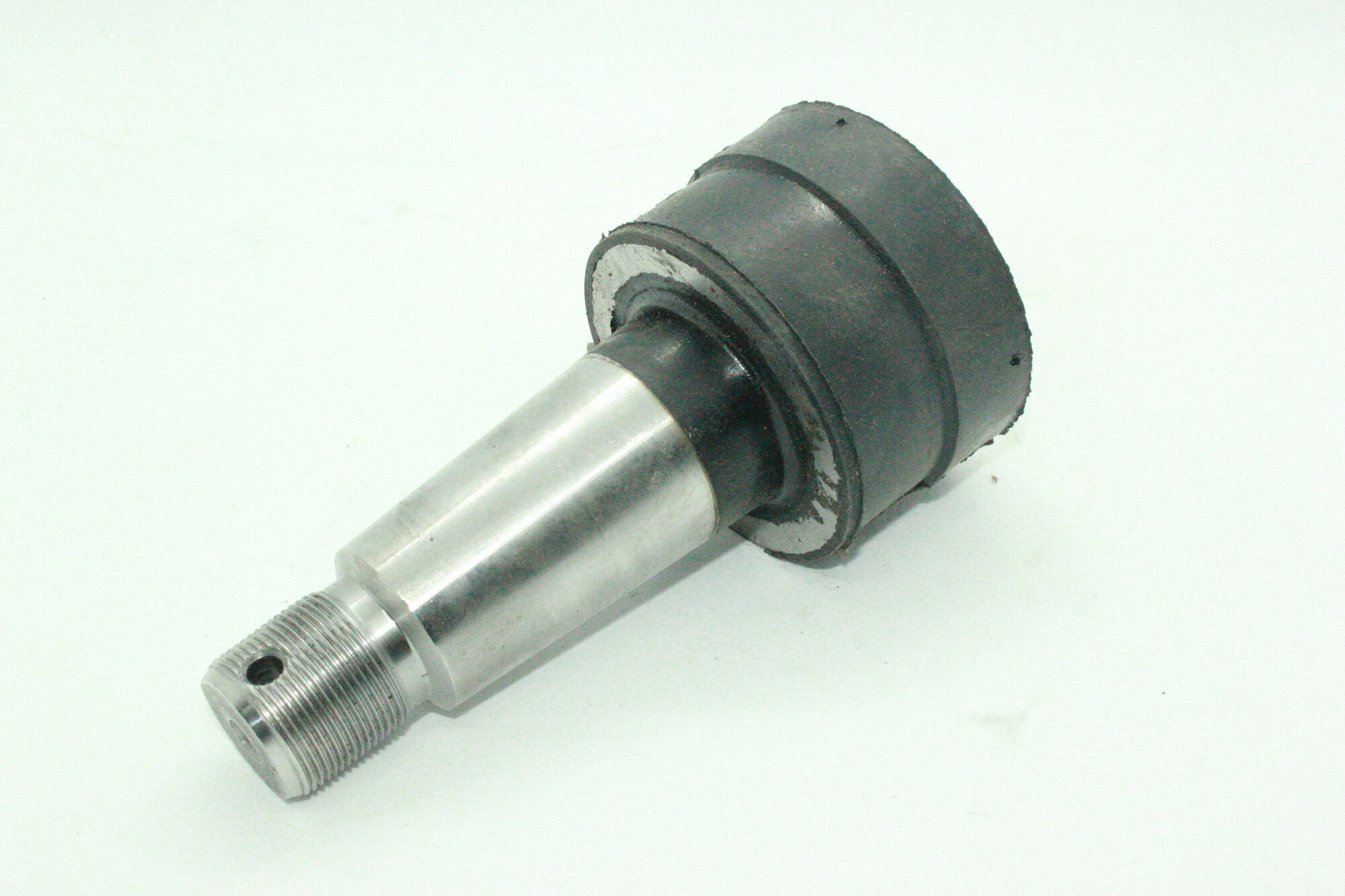 Палец реактивной штанги Камаз РМШ гайка М30 (рэва, элемент)