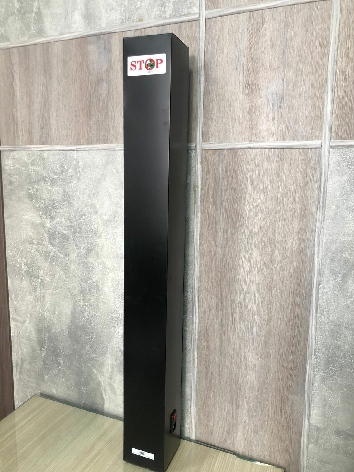 Бактерицидный очиститель воздуха рециркулятор ВОБ 1-30э чёрный