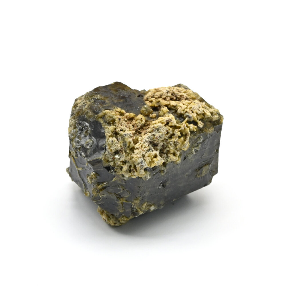 Минерал вилуит 23*18*18мм. 16г .