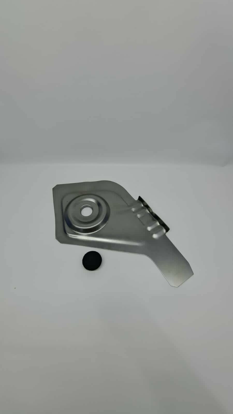 Поддомкратник Передний левый 2110-2112, Лада приора.