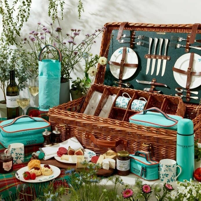 Набор для пикника Fortnum&Mason White Wicker Hamper For Four