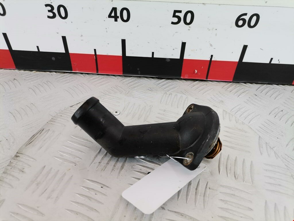 Корпус термостата Volkswagen Bora(Jetta) 06A121121C арт. 1491355