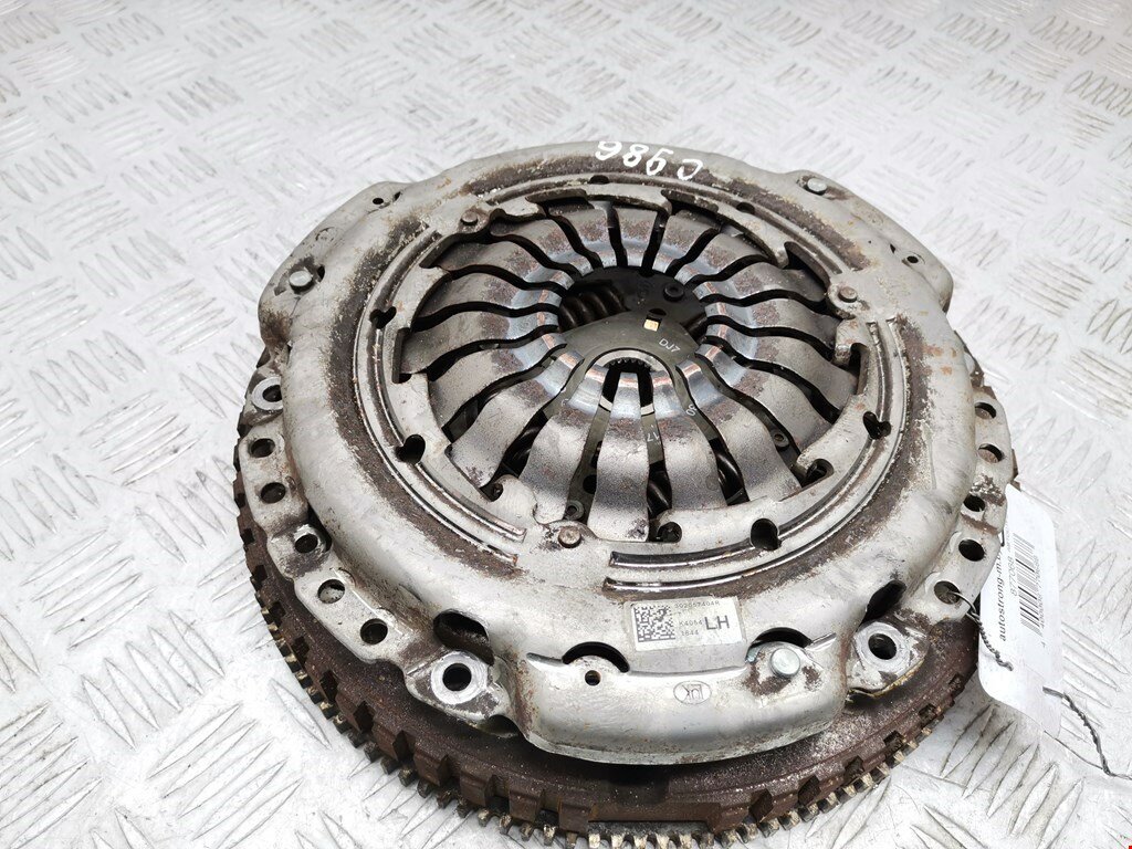 Маховик (демпфер сцепления) Renault Kaptur 123107421R арт. 877068