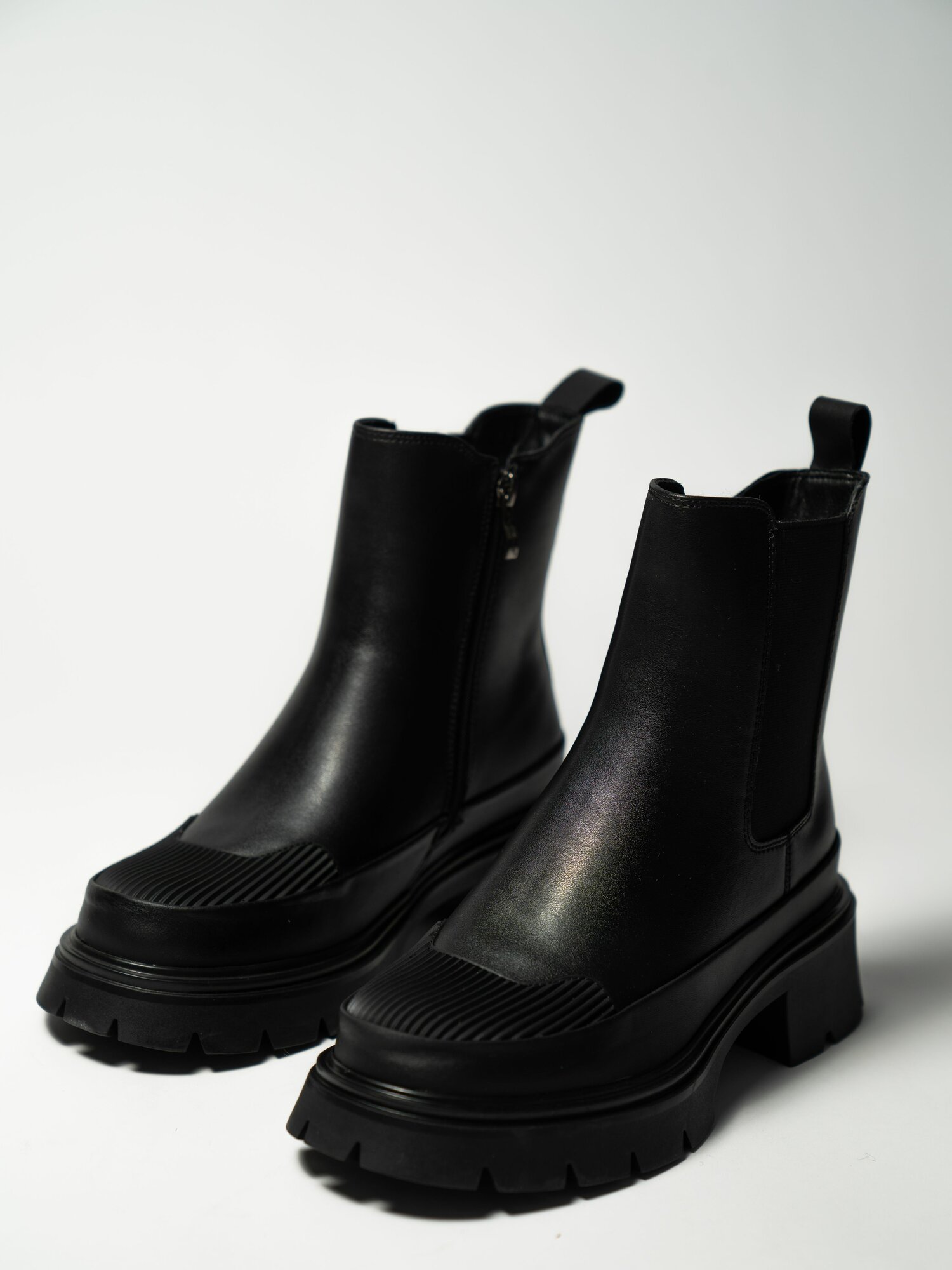 Ботинки челси