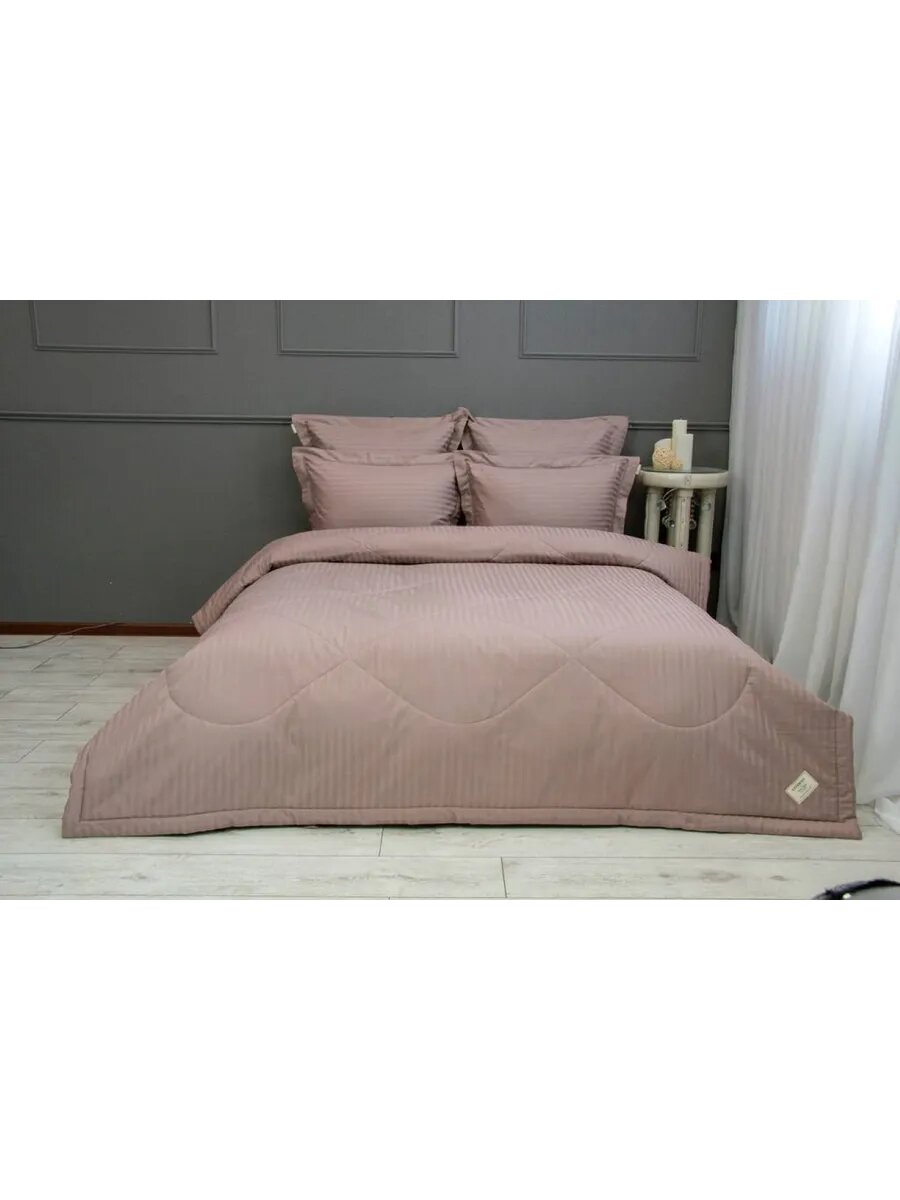 Постельное 1,5 спальное с одеялом Страйп-Сатин Казанова, как в отеле