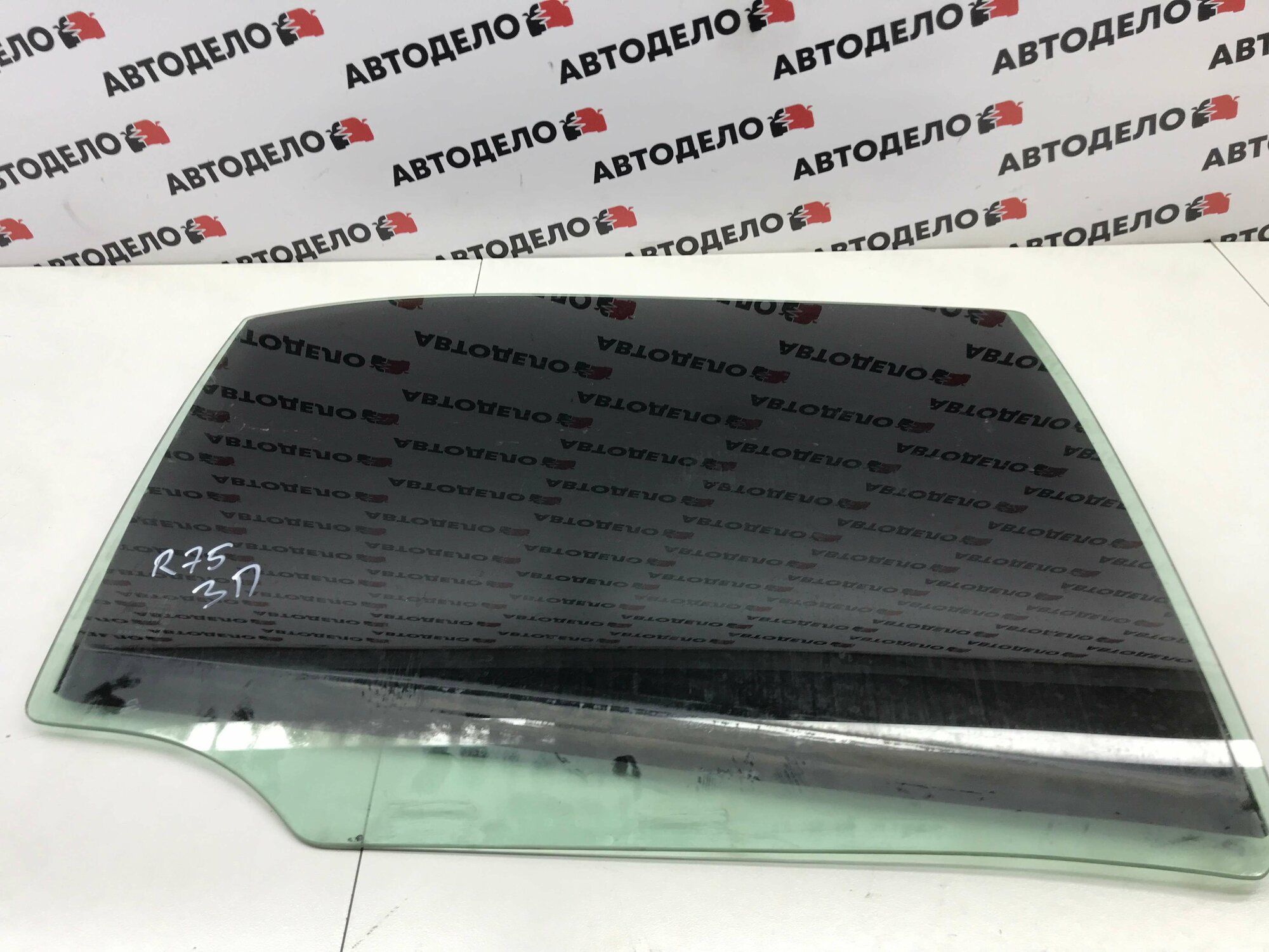 Стекло двери заднее правое Rover 75 2000 г.в
