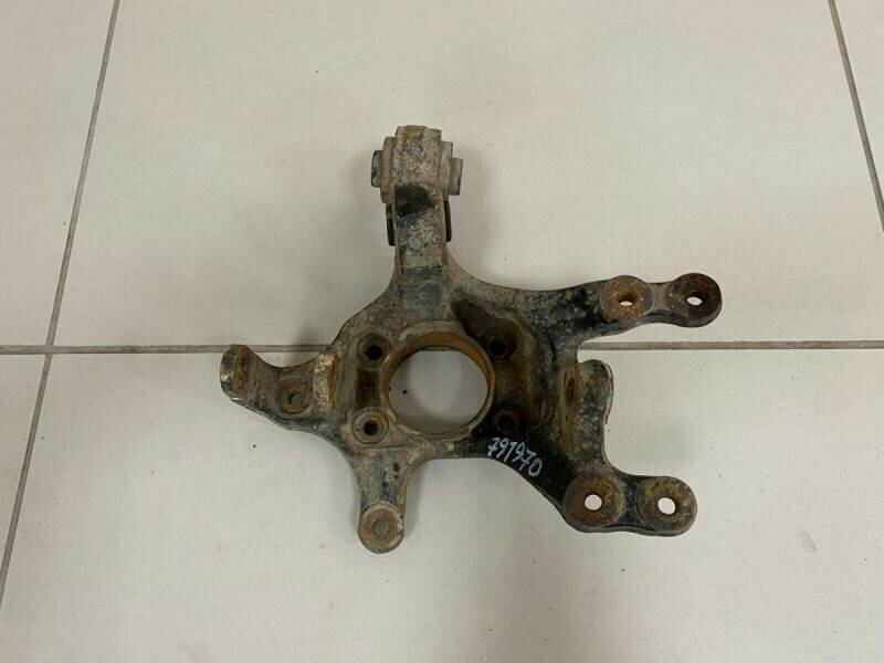 Кулак поворотный задний правый Hyundai Sonata 6 YF 2010-2014 кат.номер: 527203S111