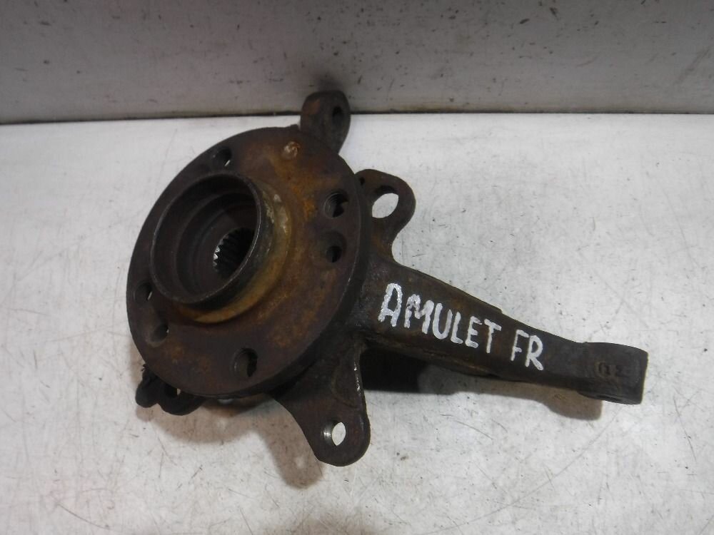 Кулак передний правый Chery Amulet A15