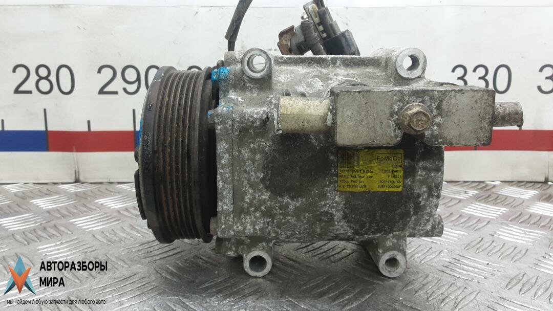 Компрессор кондиционера Ford Fiesta 6 2011 8V5119D629DF