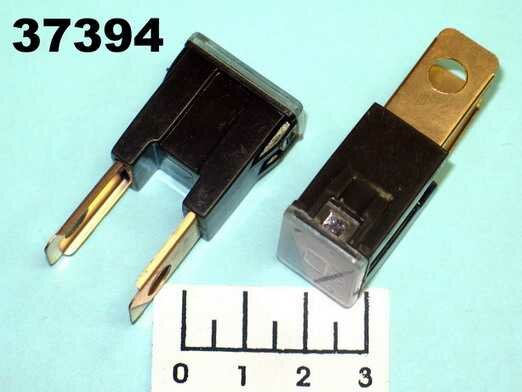 Вставка плавкая ВП 70A S1041-1/W228-M штекер Skyway (предохранитель) (S09301040)