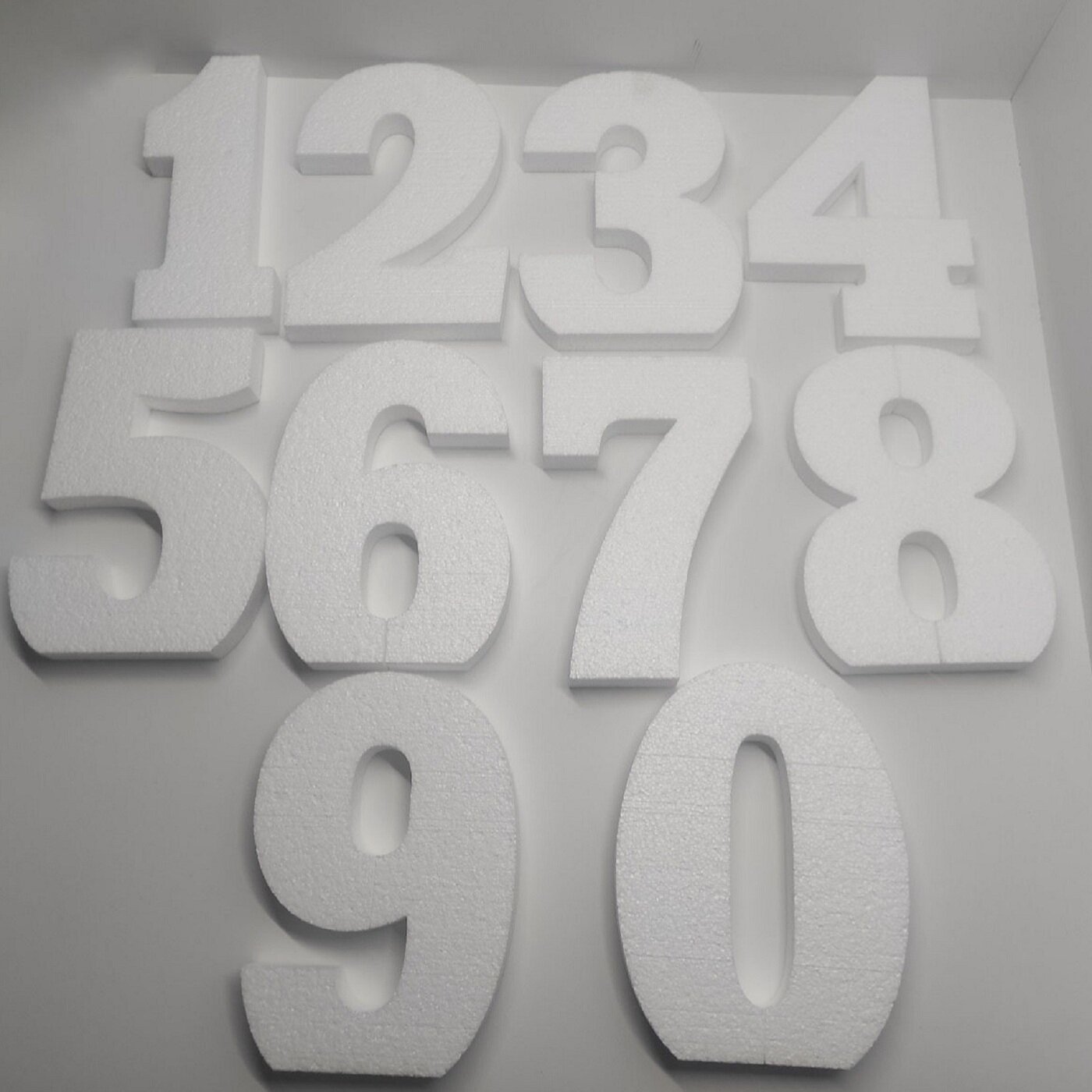 Объемные цифры из пенопласта, 30 см, комплект 10 шт. Товары для праздника.