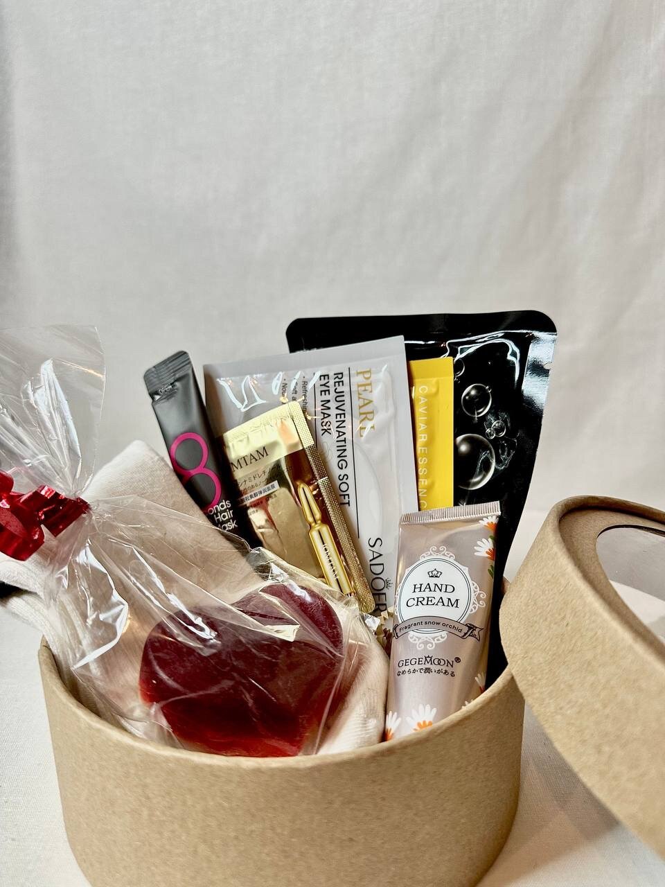 Подарочный набор для женщин/Beauty box/подарок девушке/дочке/ подруге/подарок на день рождения, на Новый год, на 8 марта