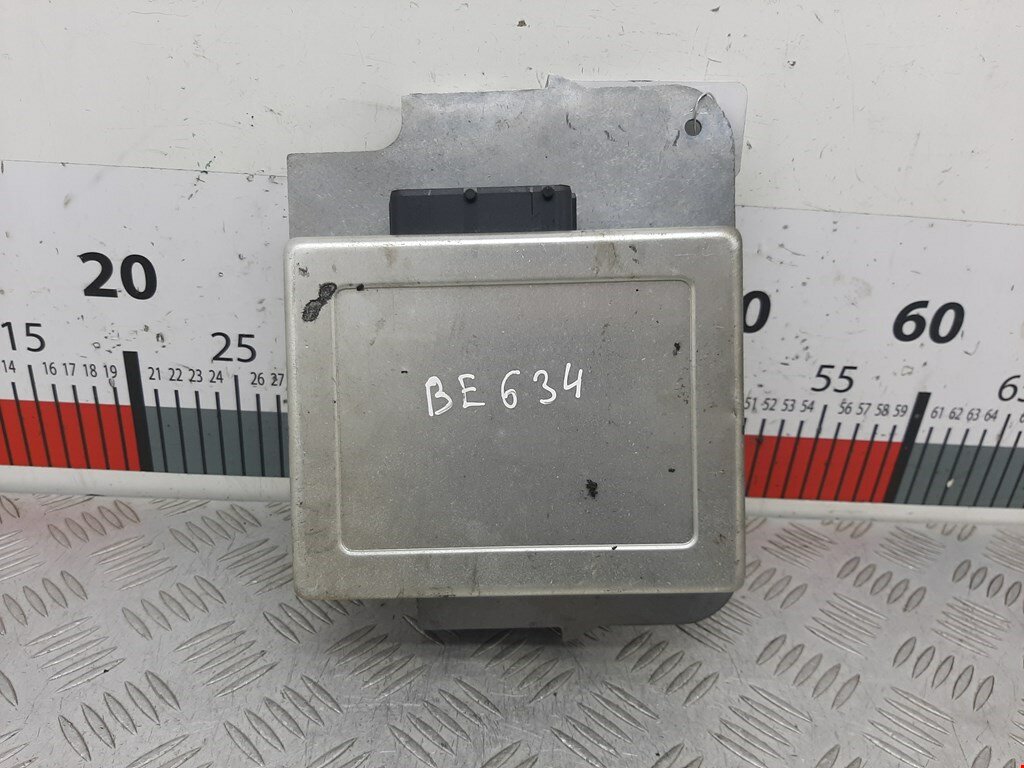 Блок управления АКПП Volvo S40 V40 1 P30882667 арт. 2080285