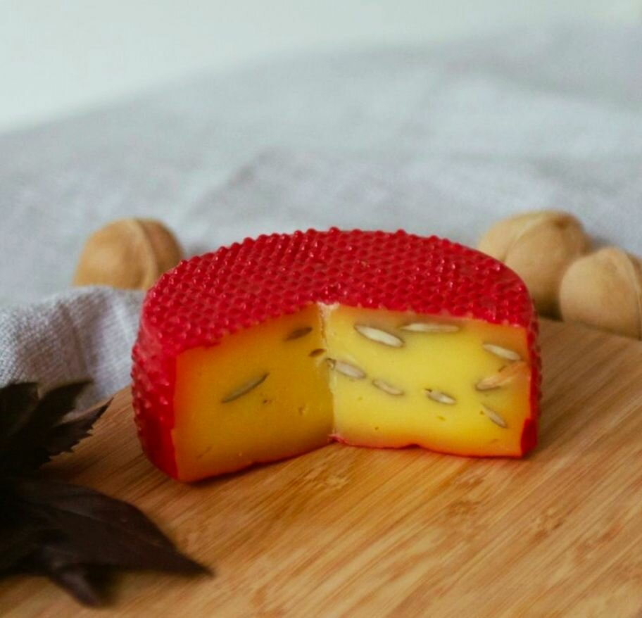 *Качотта с тыквенными семечками* сыр ручной работы 1кг.