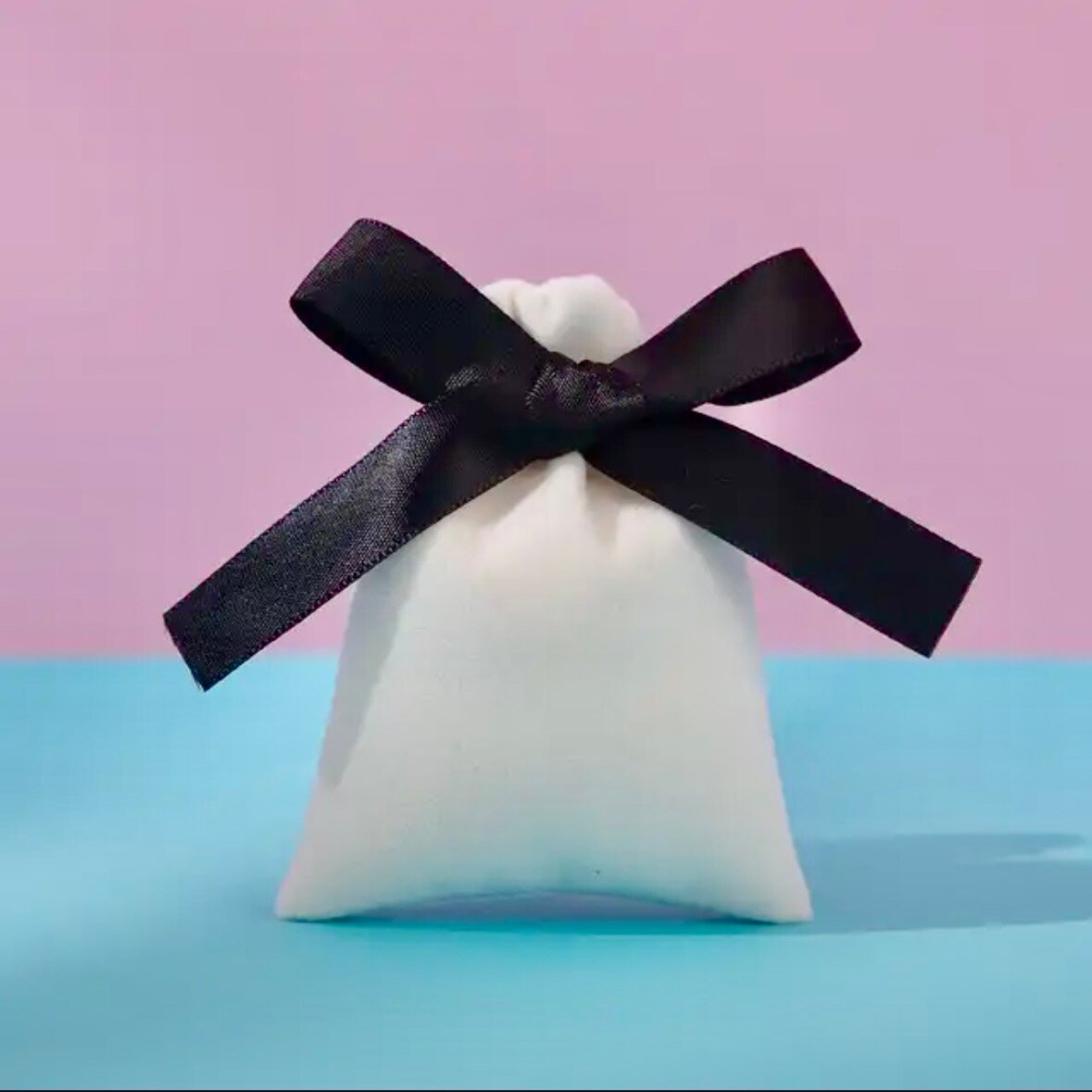 Подарочный мешочек с атласной лентой, 1 шт