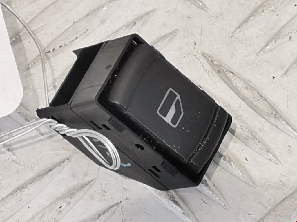 Кнопка стеклоподъемника Volkswagen Passat 5 GP 3B0959855B арт. 1511743