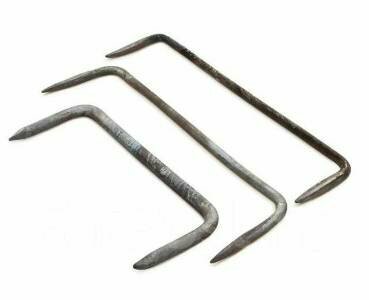 Скоба строительная 350 х 70 мм, диаметр 10 мм - для крепления между собой брусьев, бревен, лаг, стропил при строительстве деревянных сооружений.