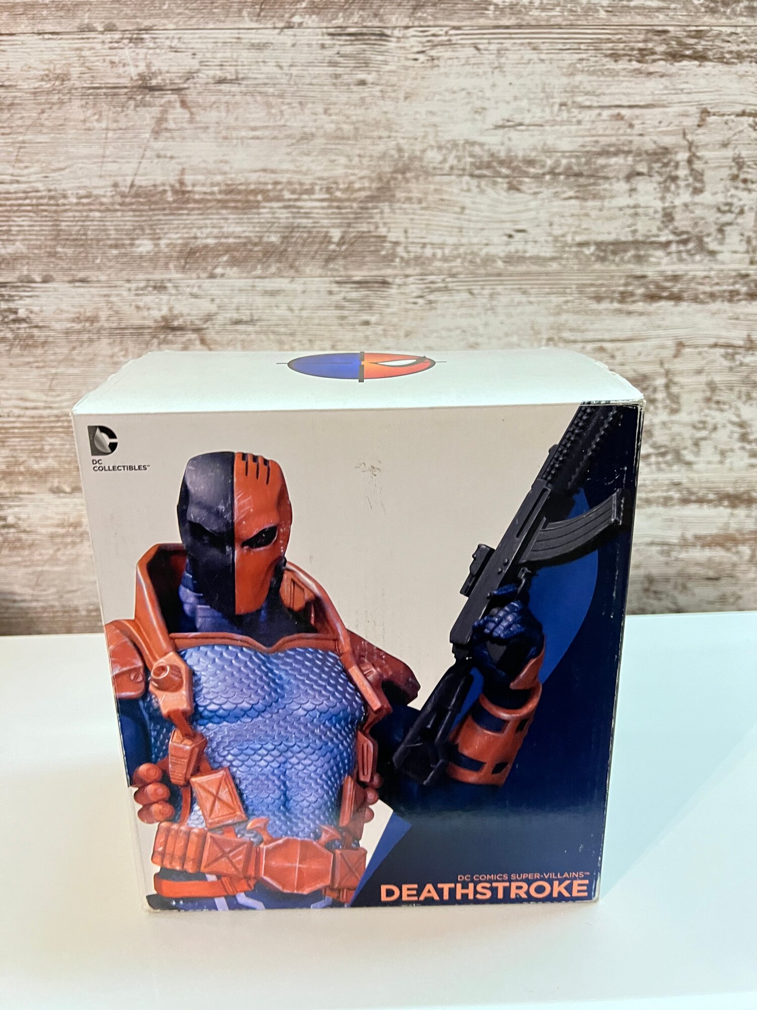 Фигурка DC бюст Детстроук Deathstroke 16 см от DC Collectibles