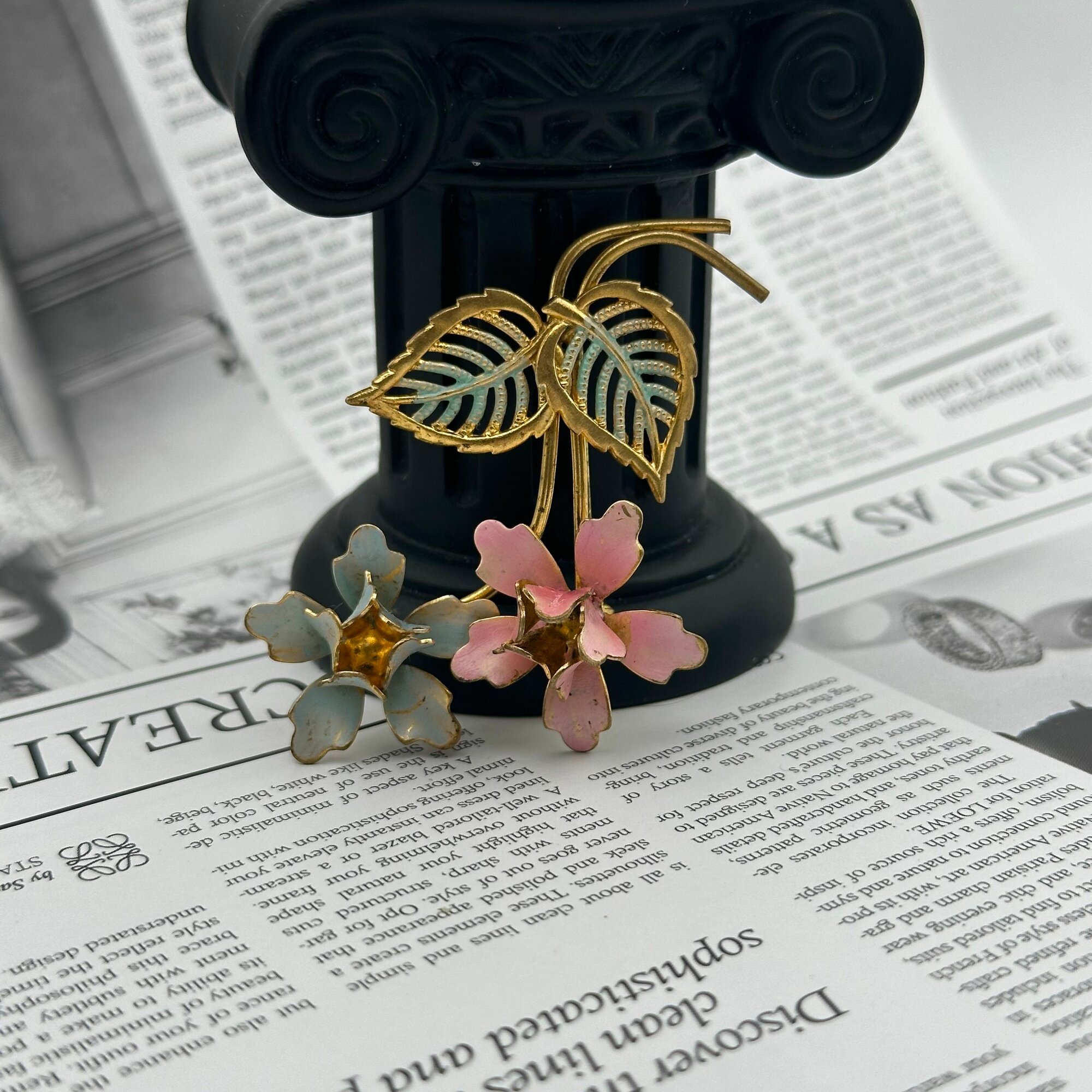 Советская винтажная позолоченная брошь Цветы