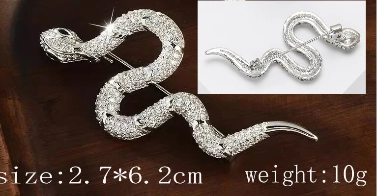 Брошь, стразы, горный хрусталь