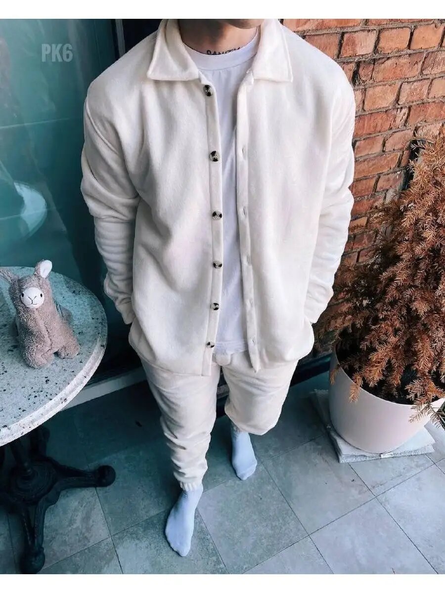 Костюм спортивный