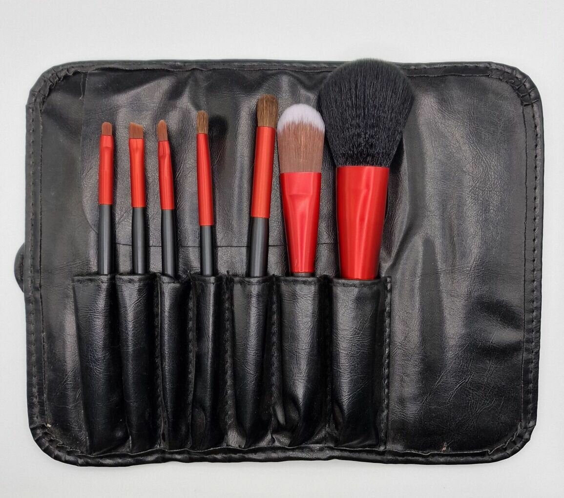 Y&M Набор кистей для визажа профессиональный 07шт, черный/красный