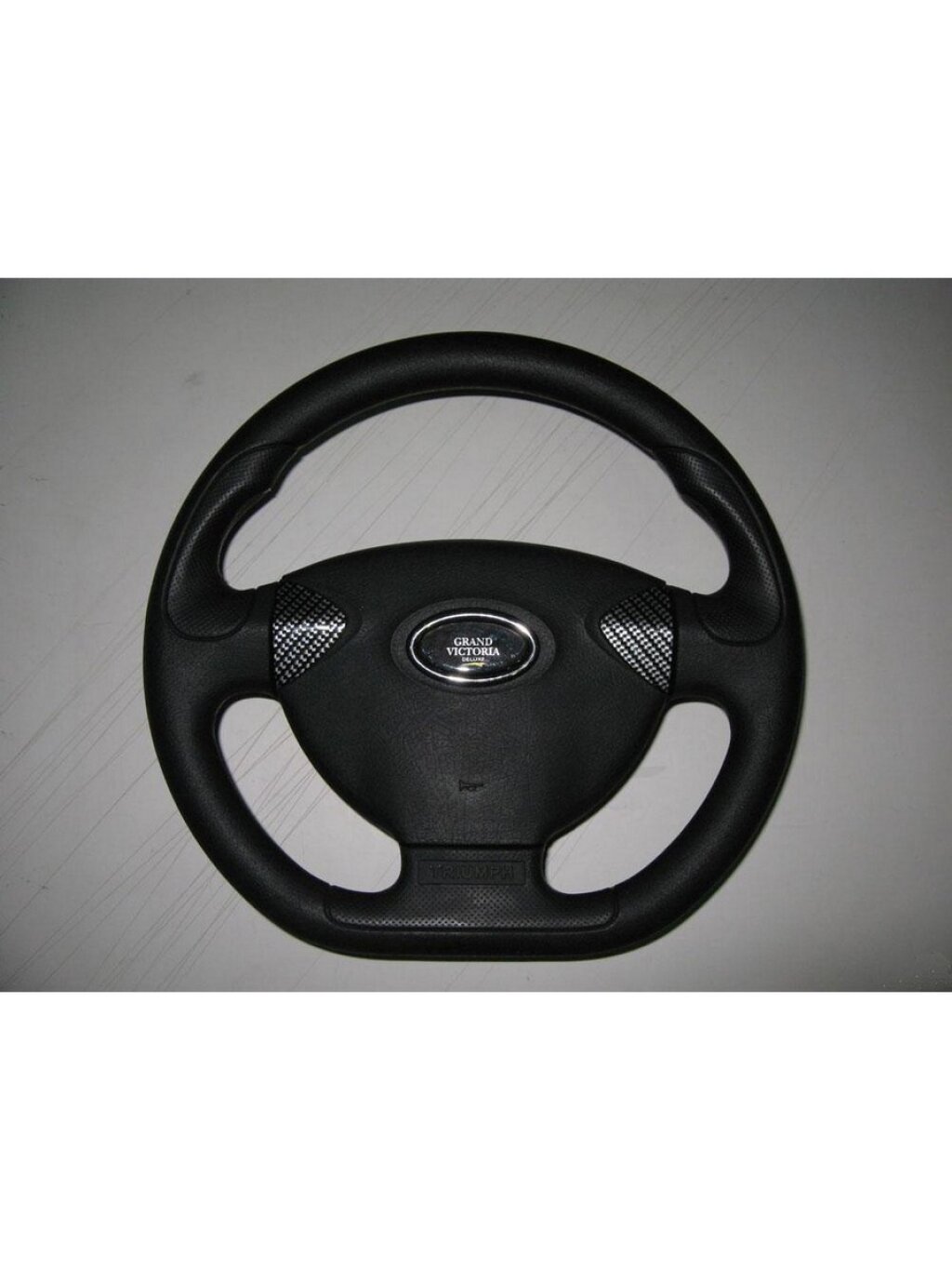 Руль для а/м ВАЗ 2110 (черный) "Гранд Виктория" (карбон) (5)