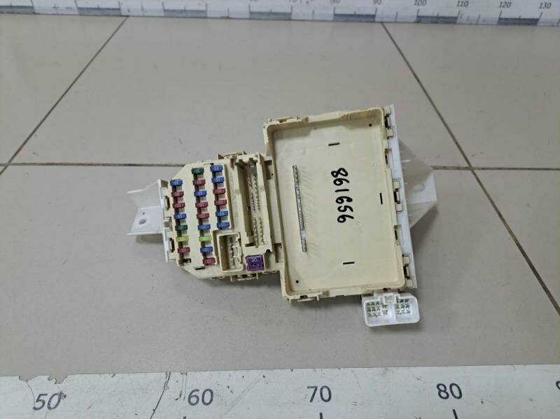 Блок предохранителей Suzuki SX4 2006-2013