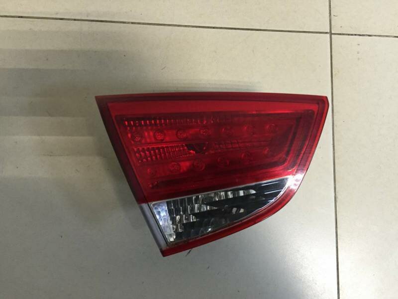 Фонарь задний внутренний левый Hyundai ix35 LM 2010-2015