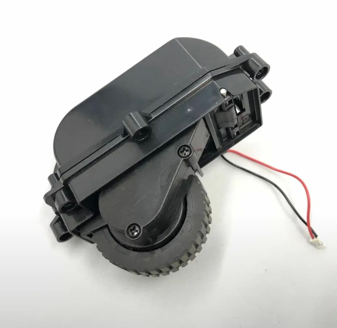 Правое колесо Redmond RV-R560